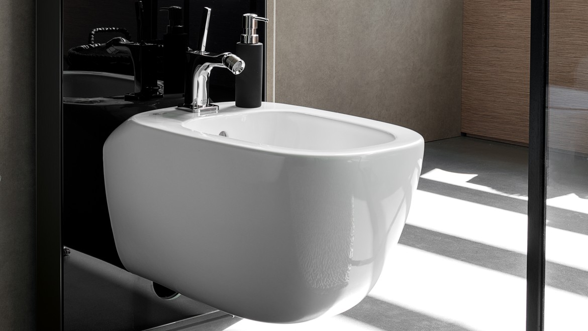 Monolith, sanitari monoblocco con cassetta integrata | geberit.it